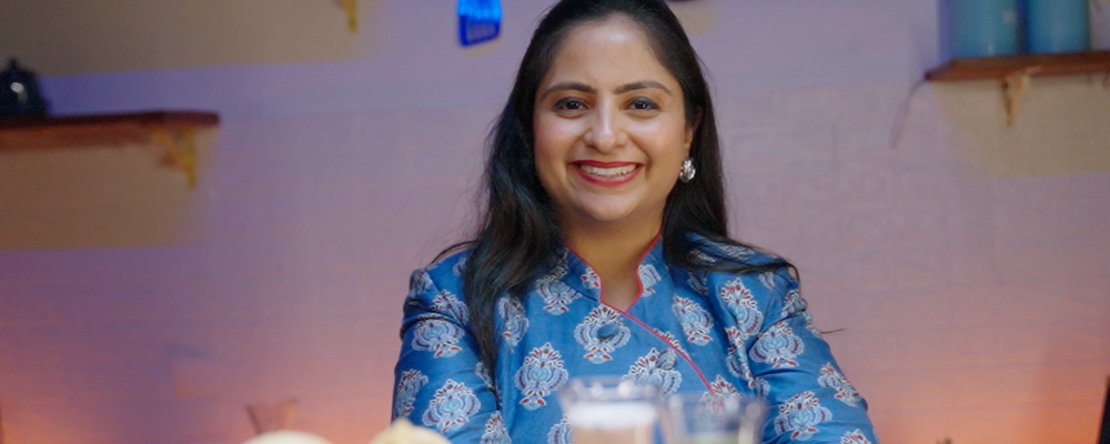 Chef Neha Deepak Shah Creates World Record By Making Over 50 Pani Puri ...